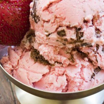 strawberries Archives - Flavorite