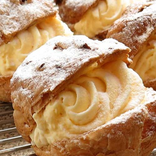 Simple and Easy Cream Puffs Recipe - Flavorite