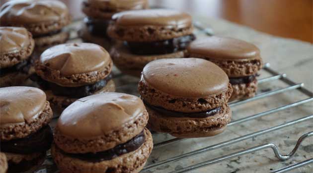 French Chocolate Macarons Recipe - Flavorite